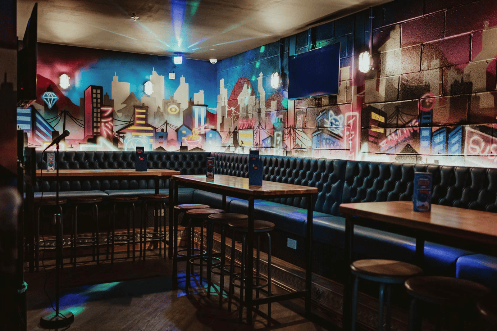 Roxy Lanes – Event Venue For Hire in New Town